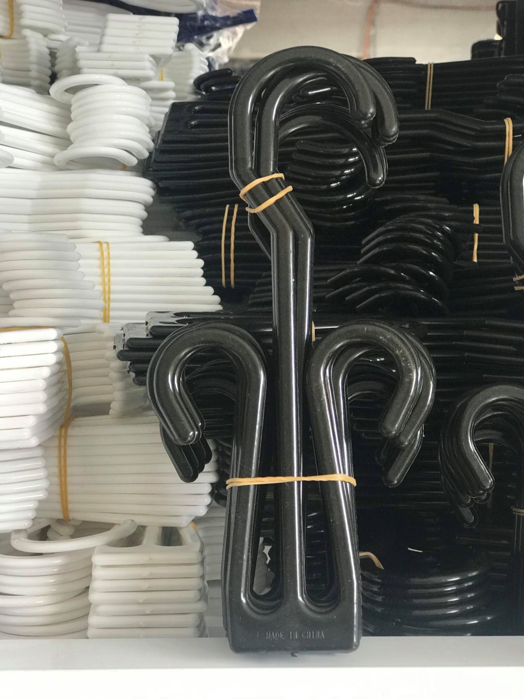 Slipper & Sandal Hanger (10pack,100Pcs) – BUZOR BACOLOD/ILOILO MANNEQUINS